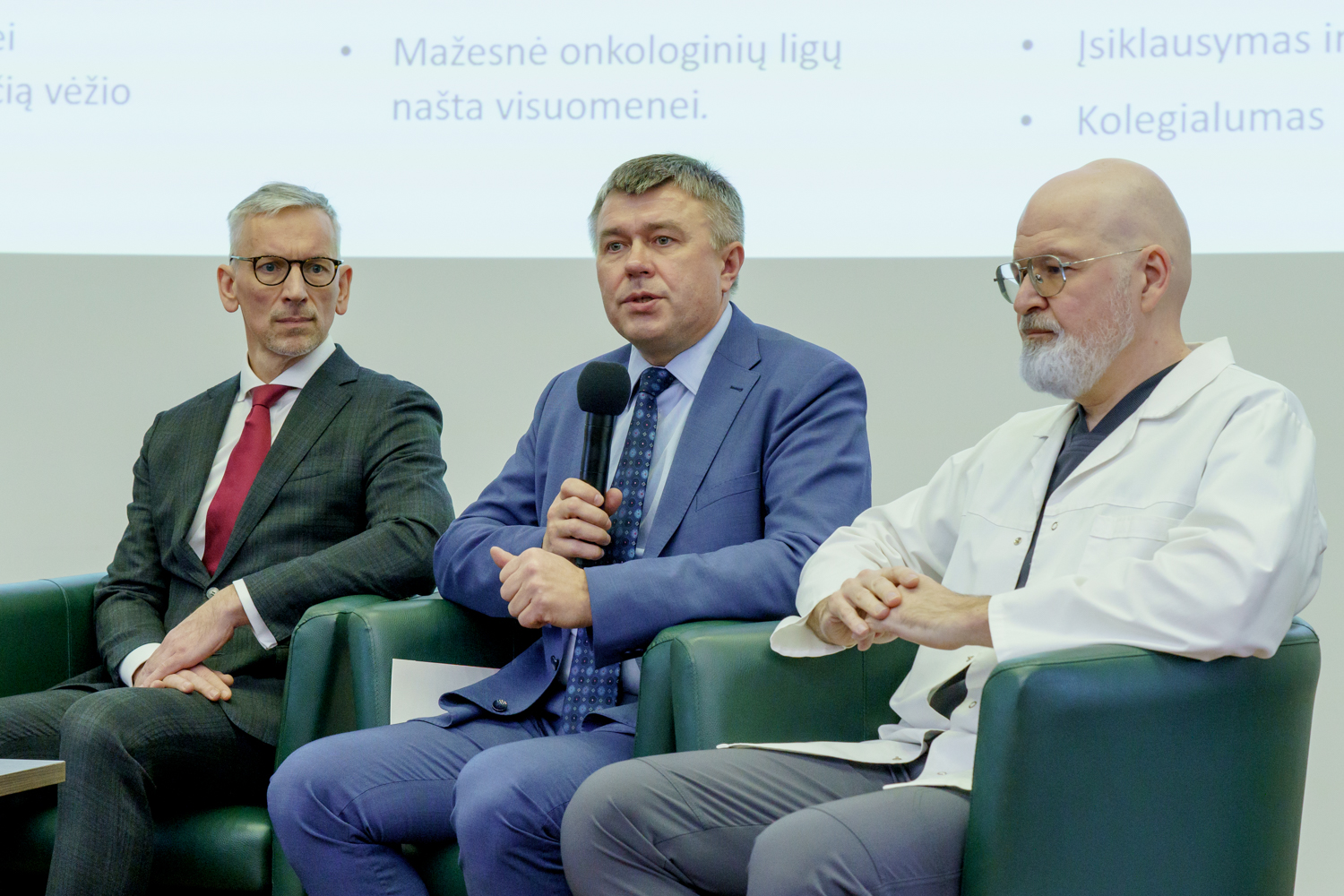 Veiklą pradėjo naujasis Santaros klinikų filialas – Nacionalinis vėžio ...